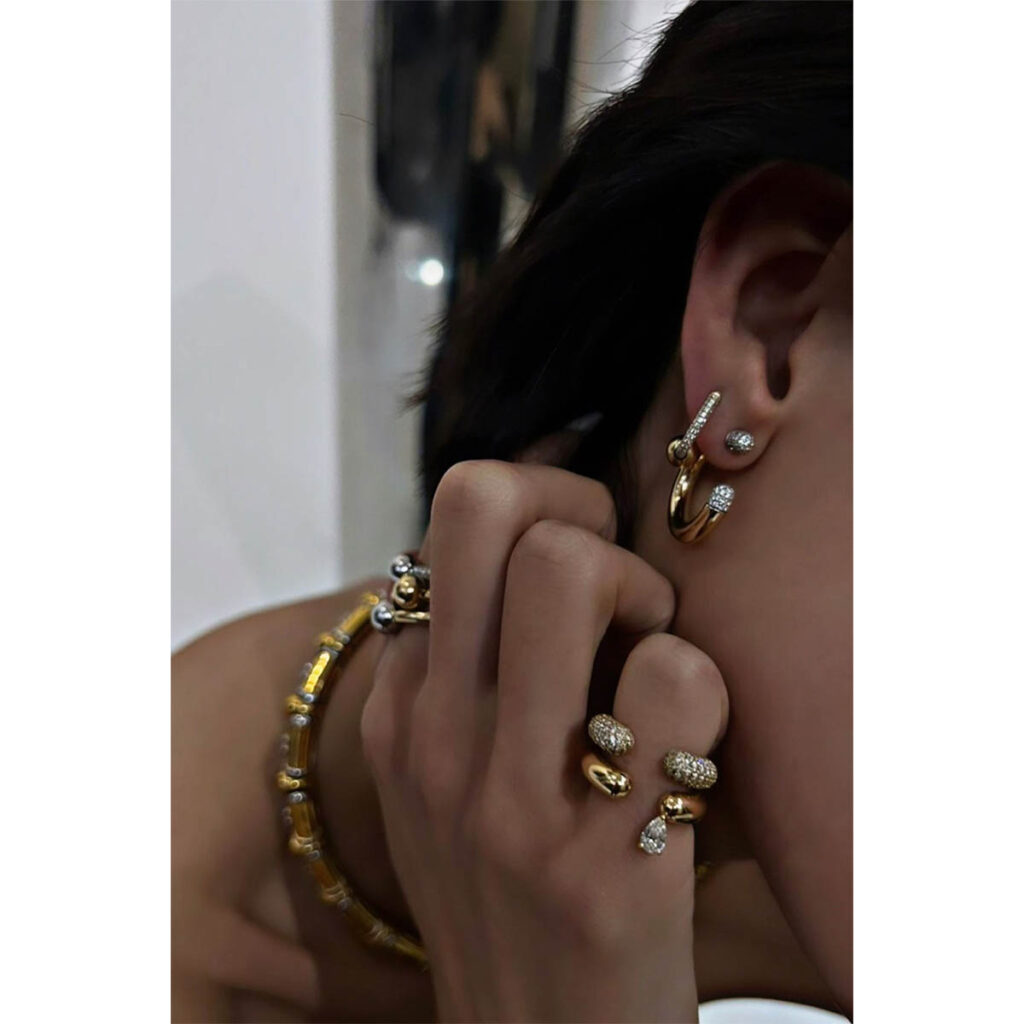 RINGS TUBE AND PEAR - Rainbow K