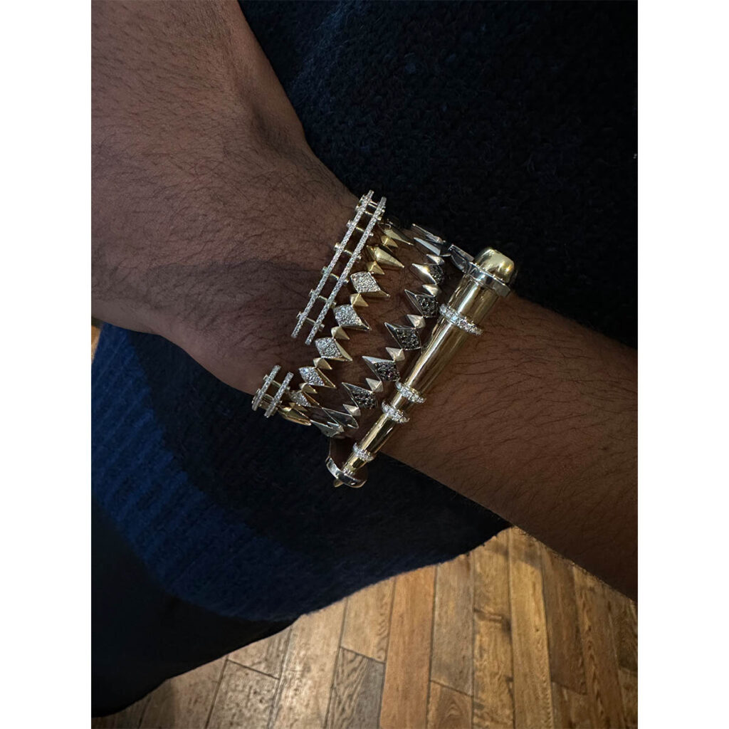 BANGLE SHARK WHITE DIAMONDS - Rainbow K